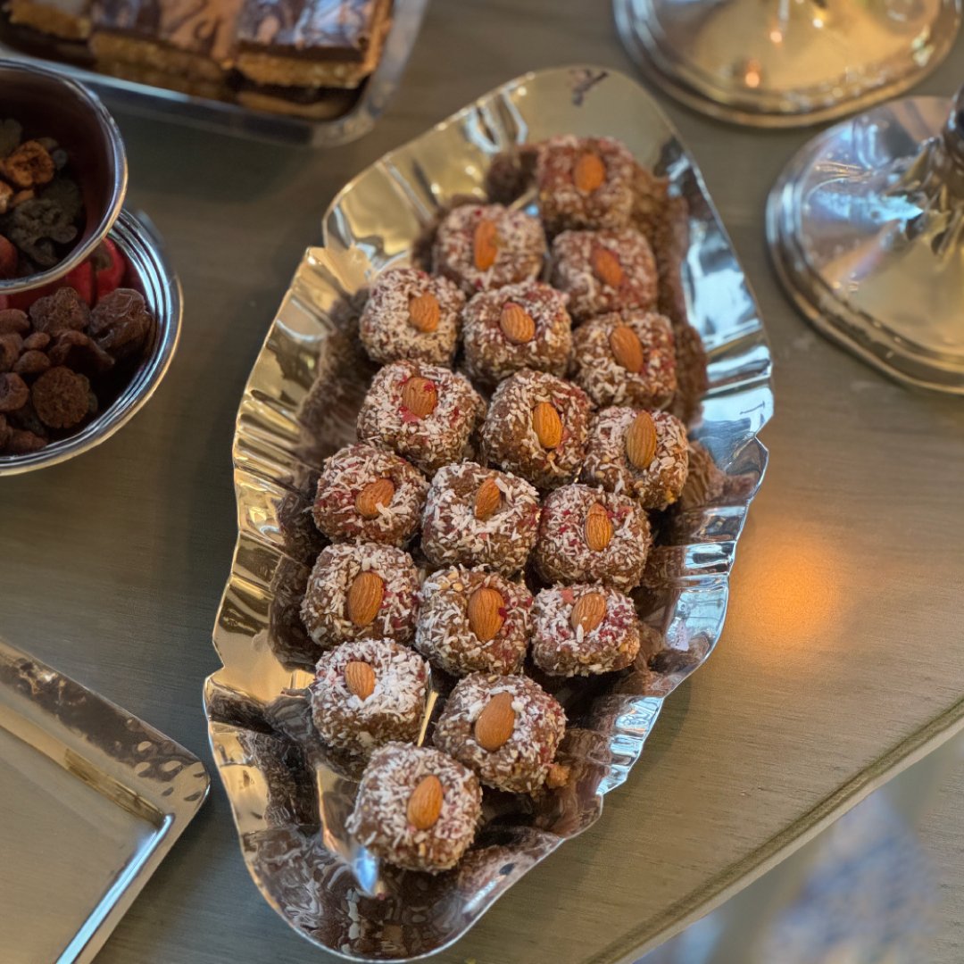 Silver Serveware – Lilyshomejo